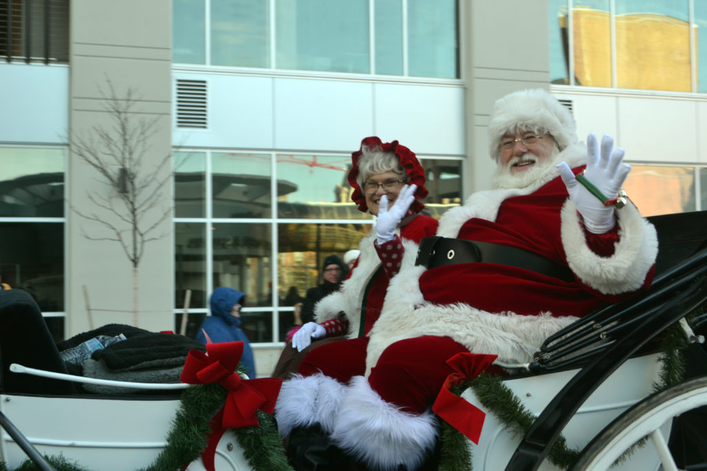 Santa returns to Downtown Kalamazoo for 'Santa Sightings' - Kalamazoo ...